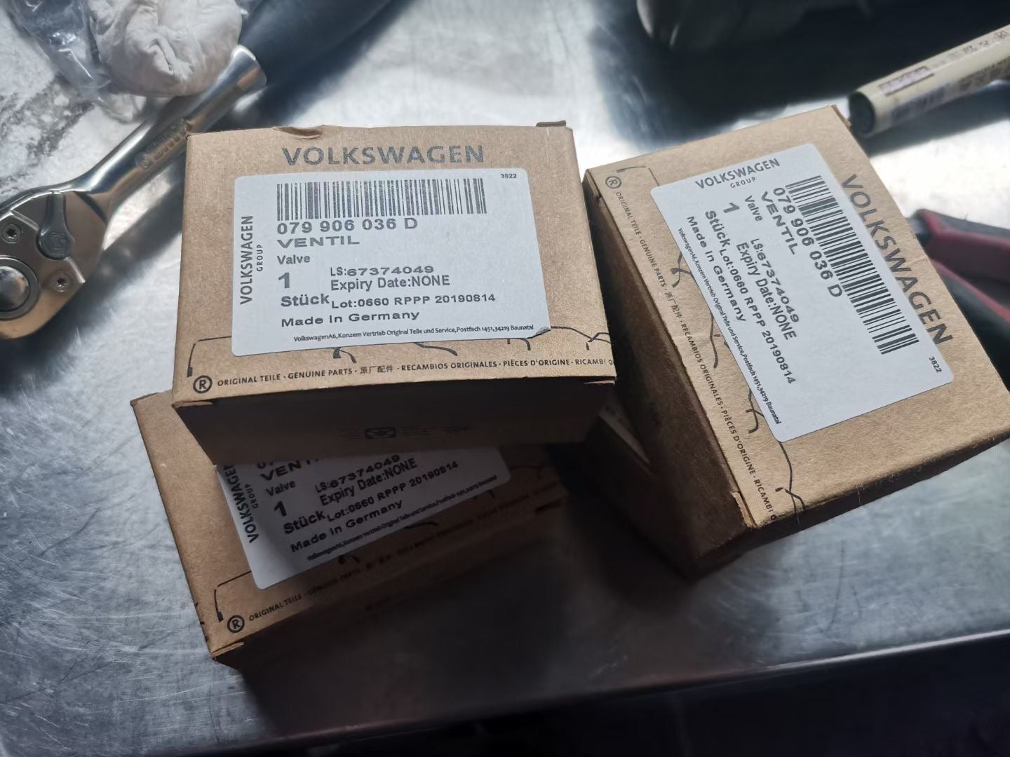 Audi RS4 Fuel Injectors OEM For EA113 2.0TFSI – Carbon Autohaus